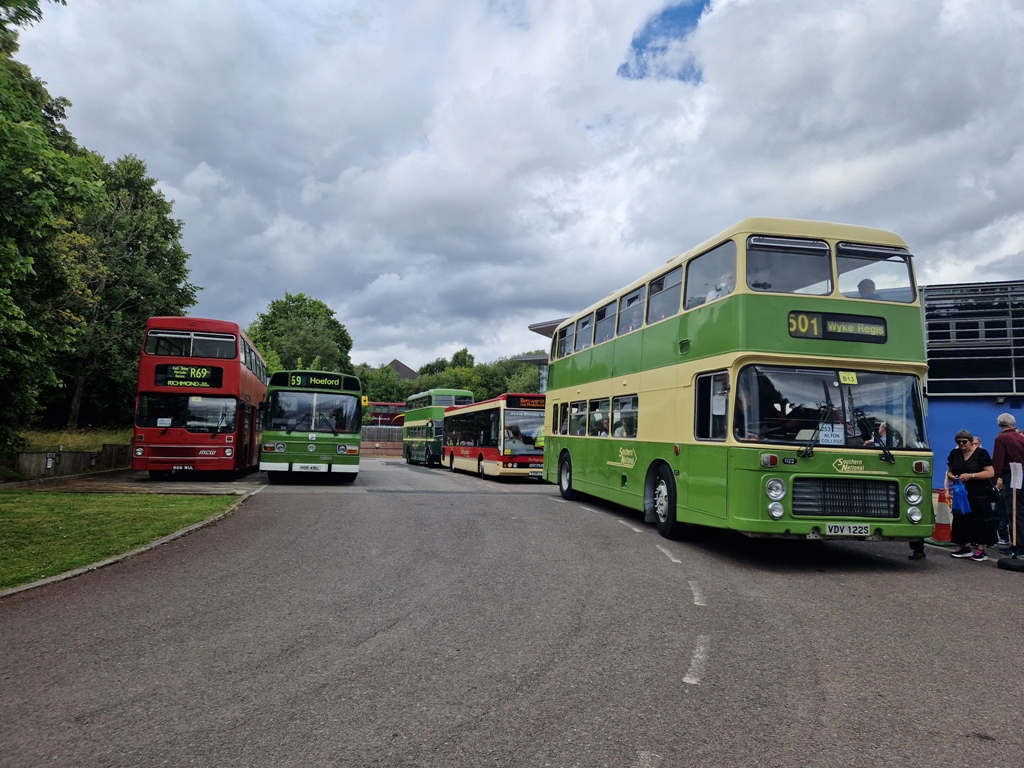 Alton Bus Rally & Running Day, Alton, Hampshire | Steam Heritage