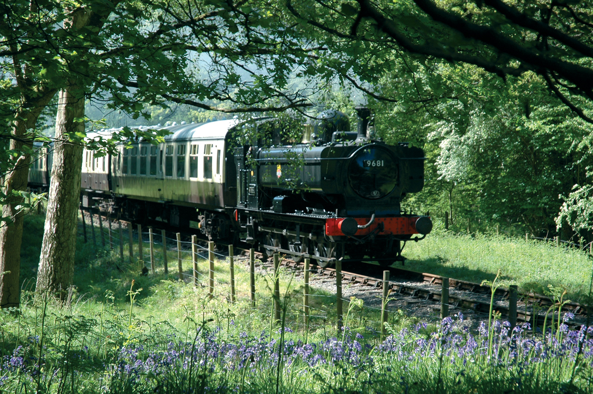 Santa Specials - Dean Forest Railway 2026, Lydney | Steam Heritage
