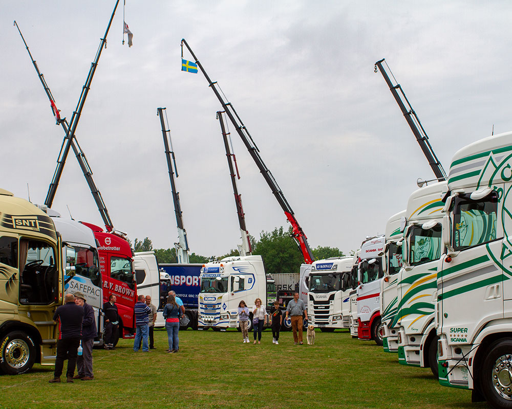 Land Rover Show, Stonham Aspal, Suffolk | Steam Heritage